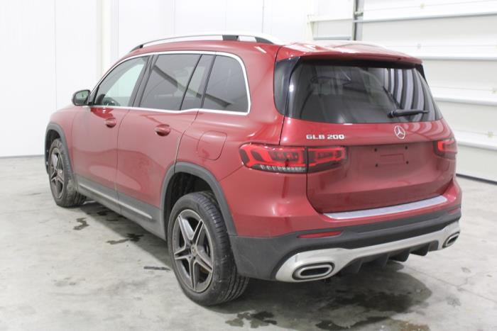 Mercedes GLB 1.3 GLB-200 Turbo 16V Salvage vehicle (2022, Red)