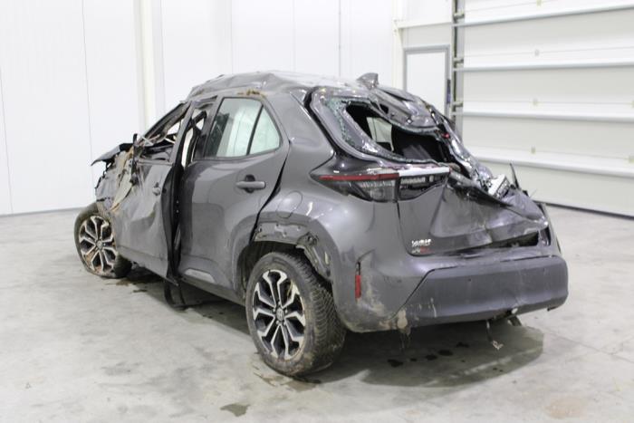 Toyota Yaris Cross 1.5 12V Hybrid 115 Salvage vehicle (2022, Gray)
