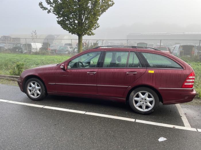 Mercedes C Combi 1.8 C-180K 16V Occasion (2003, Rouge)