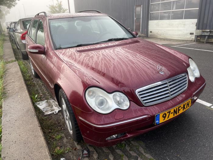 Mercedes C Combi 1.8 C-180K 16V Occasion (2003, Rouge)