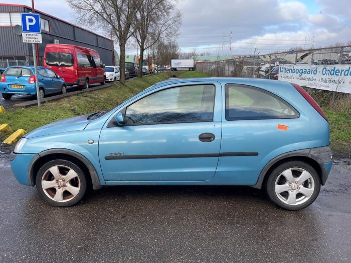 Opel Corsa C 1.2 16V Salvage vehicle (2001, Blue)