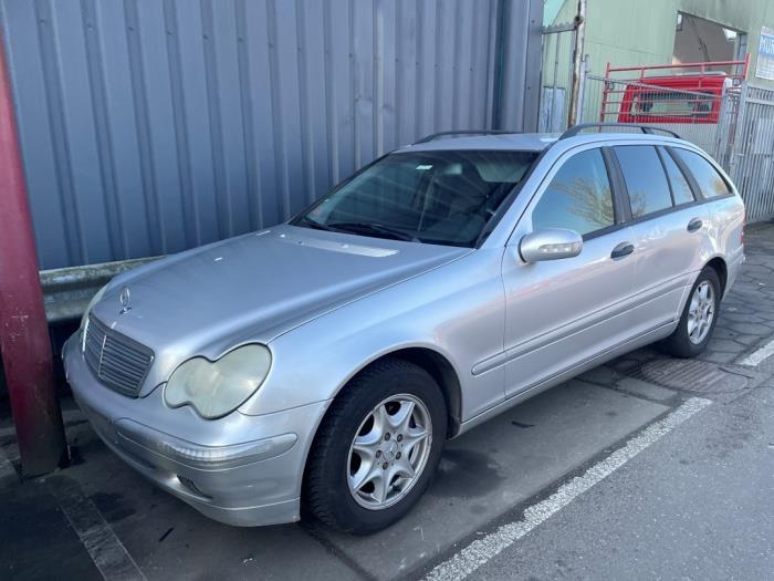 Mercedes C Combi 1.8 C-180K 16V Salvage vehicle (2003, Gray)