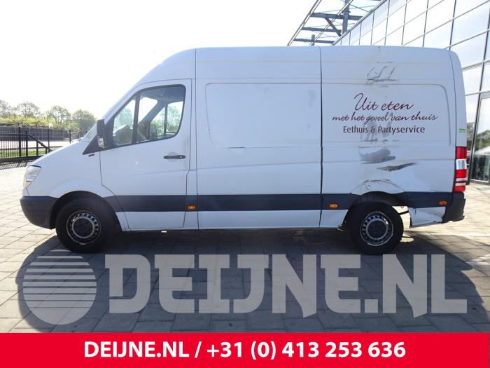 Mercedes Sprinter 3t 209 CDI 16V Épave (2007, Blanc)