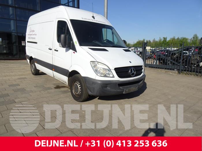 Mercedes Sprinter 3t 209 CDI 16V Épave (2007, Blanc)