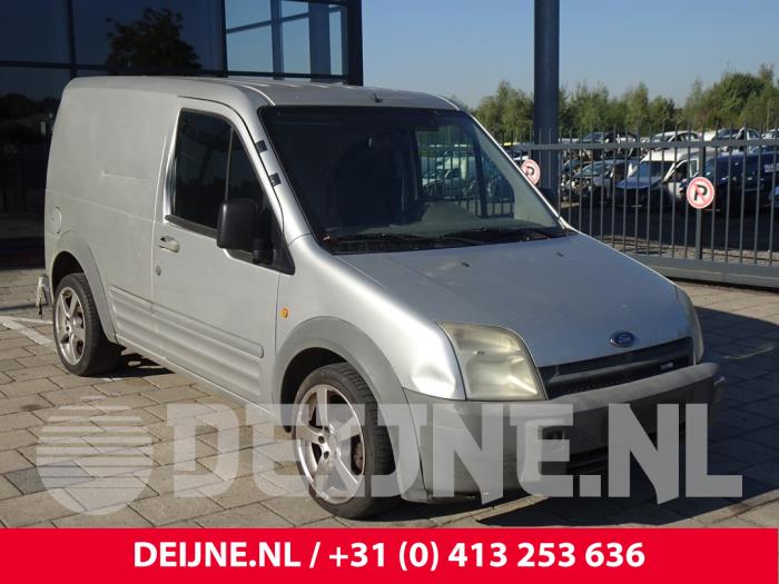 Ford Transit Connect 02- Épave (2004, Granit)