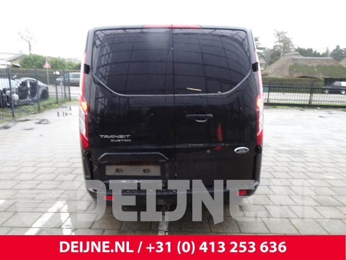 Ford Transit Custom 2.0 TDCi 16V Eco Blue 130 Vehículo de desguace ...