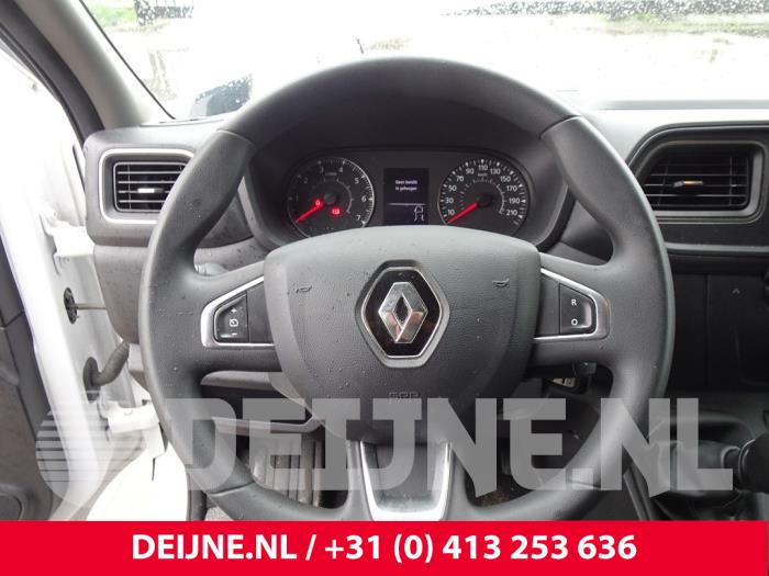 Renault Master IV 2.3 dCi 135 16V FWD Épave (2020, Blanc, Noir)