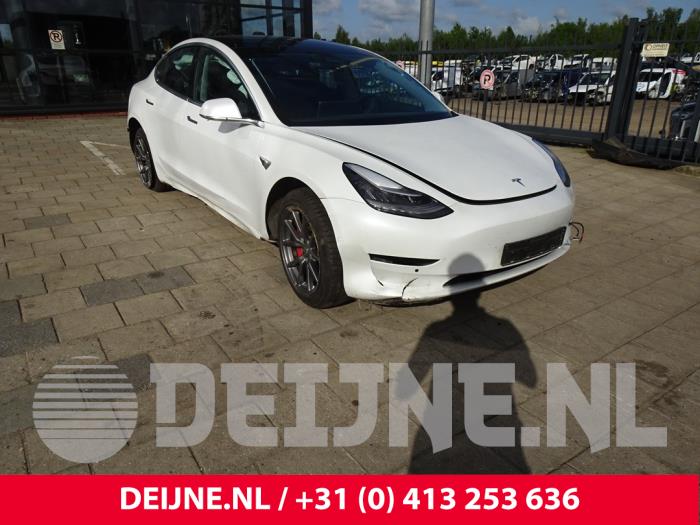 Tesla Model 3 EV AWD Épave (2020, Blanc)