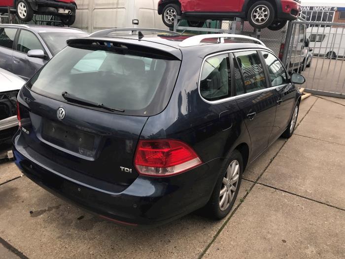 Volkswagen Golf V Variant 1.9 TDI Vehículo de desguace (2008, Azul)
