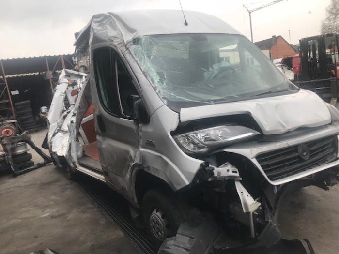 Fiat Ducato 2.3 D 130 Multijet Salvage vehicle (2015, White)