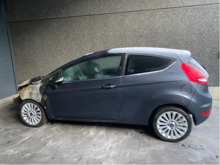 Ford Fiesta Salvage vehicle (2009, Metallic, Gray)