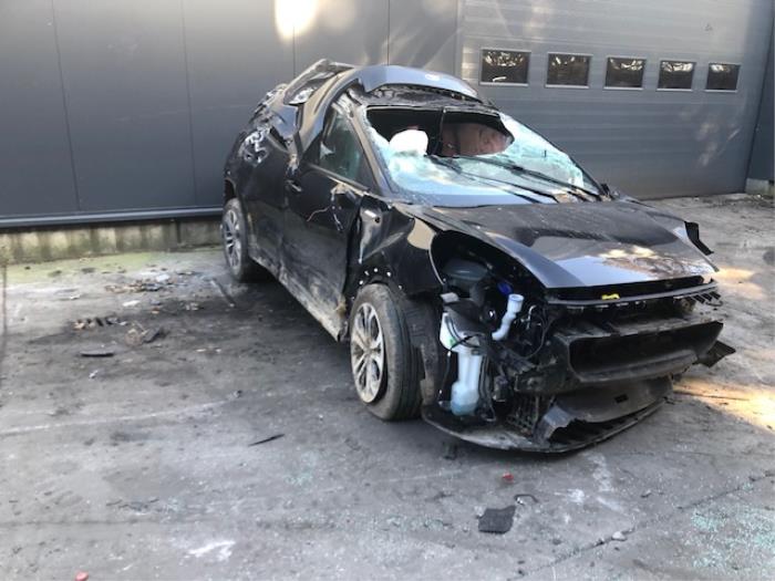 Ford Puma 1.0 Ti-VCT EcoBoost mHEV 12V Salvage vehicle (2022, Black)