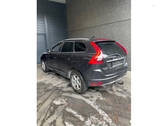 Volvo Xc60 2 0 D3 16v Salvage Vehicle 2017 Black