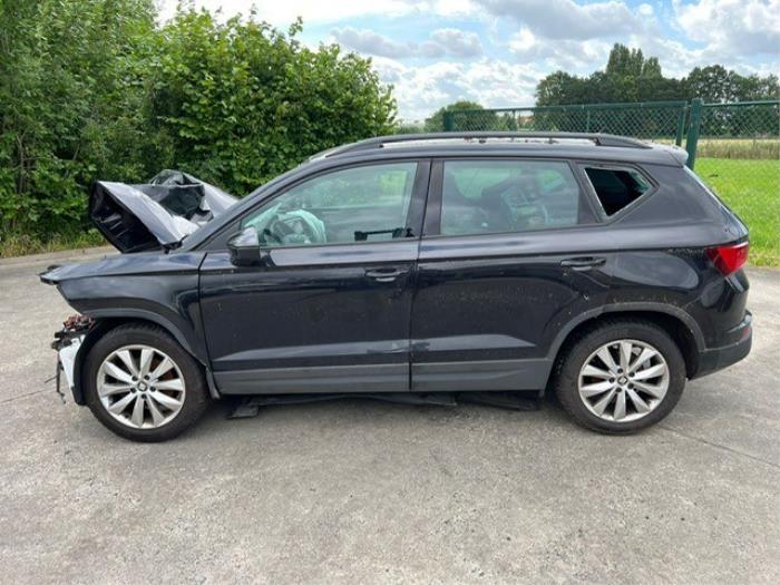 Seat Ateca 1.6 TDI 115 Salvage vehicle (2021, Black)