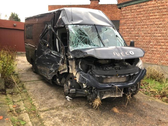 Iveco Daily Salvage vehicle (2020, Dark, Blue)