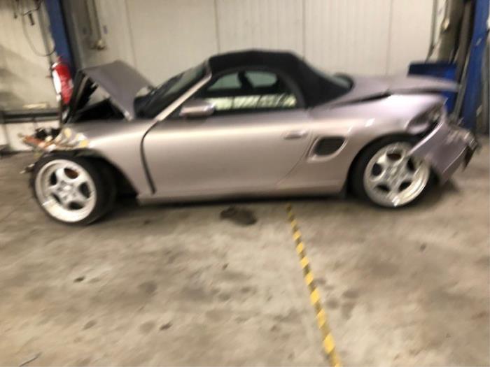 Porsche Boxster 2.5 24V Salvage vehicle (2000, Silver)