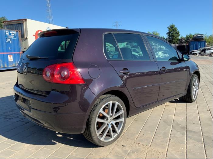 Volkswagen Golf V 1.4 16V Épave (2007, Violet)