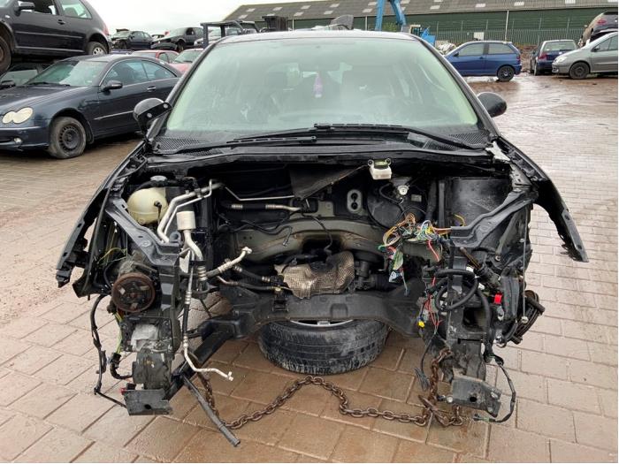 Citroen C4 Berline 1.6 16V Salvage vehicle (2006, Black)