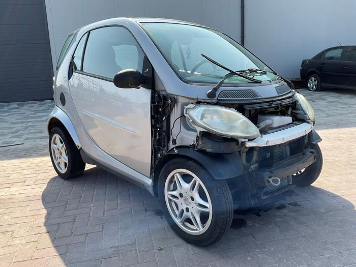 Smart City-Coupé 0.6 Turbo i.c. Smart&Pulse Épave (1999, Gris)