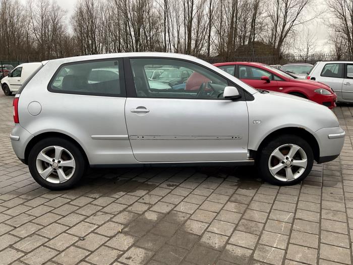 Volkswagen Polo IV 1.9 TDI 100 Damaged vehicle (2002, Gray)