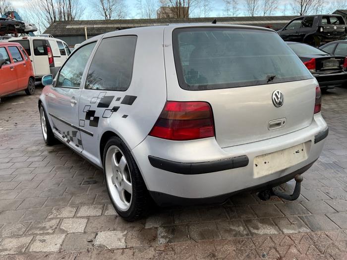 Volkswagen Golf IV 1.8 20V Turbo Unfallauto (1998, Grau)