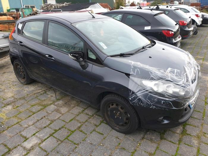 Ford Fiesta Salvage vehicle (2010, Gray) Express Autodemontage