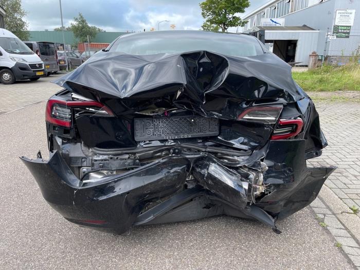Tesla Model 3 EV AWD Salvage vehicle (2019, Black)