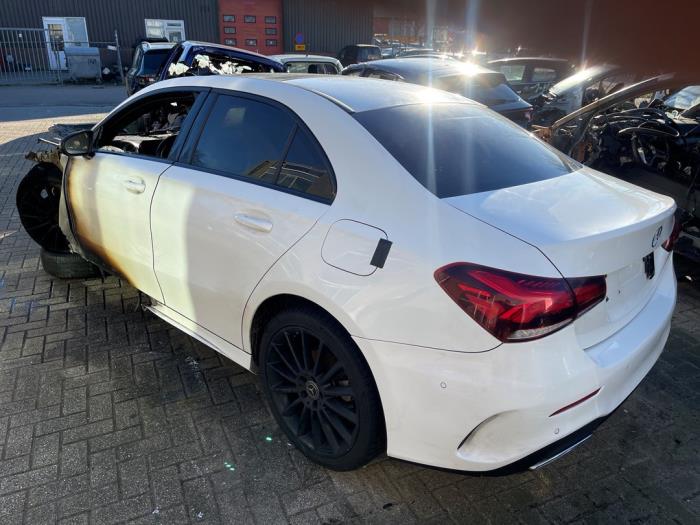 Mercedes A Limousine 1.5 A-180d Salvage vehicle (2019, White)