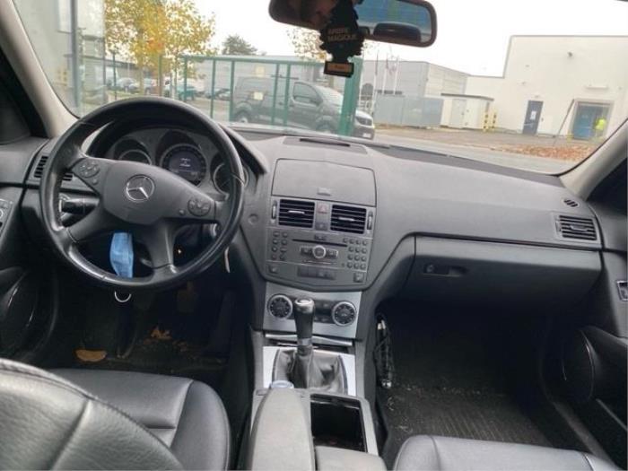 Mercedes C 2.2 C-200 CDI 16V BlueEFFICIENCY Salvage vehicle (2010, Silver)