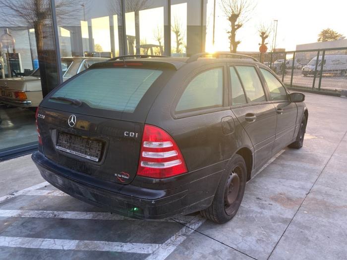 Mercedes C Combi 2.2 C-220 CDI 16V Schrottauto (2007, Schwarz)