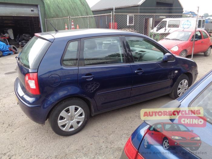 Volkswagen Polo IV 1.2 12V Salvage vehicle (2002, Blue)