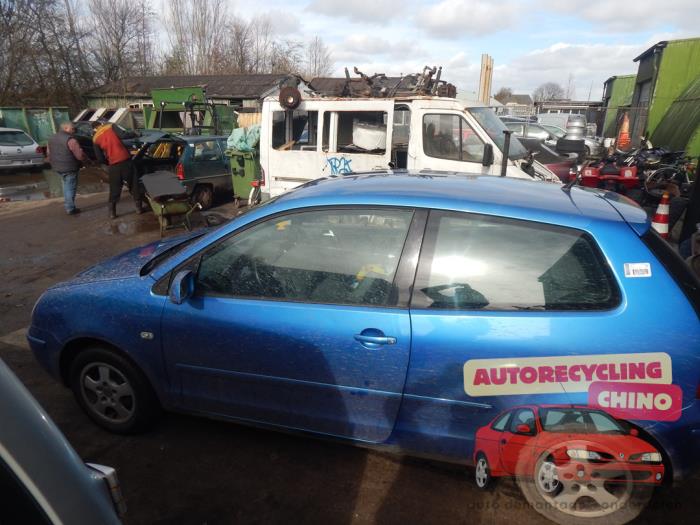 Volkswagen Polo IV 1.4 16V Salvage vehicle (2002, Blue)