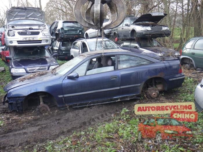 Opel Calibra 2.0i 16V Salvage vehicle (1997, Blue)