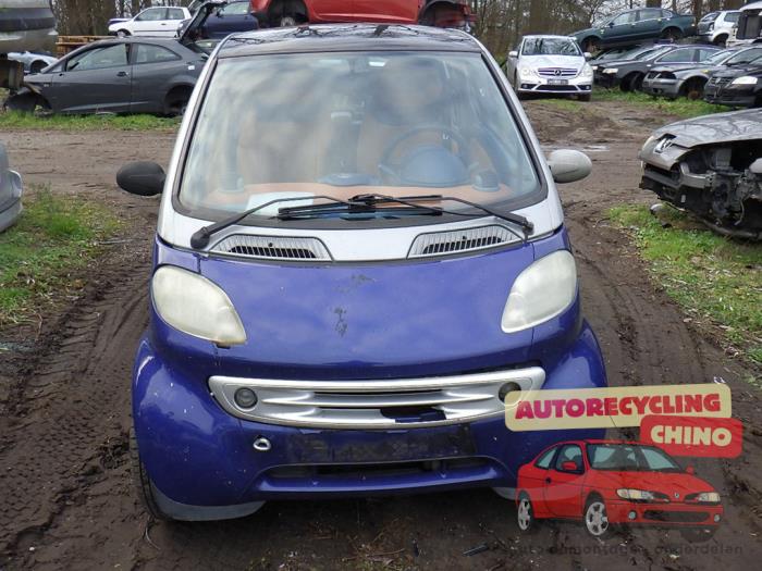 Smart City-Coupé 0.6 Turbo i.c. Smart&Pulse Épave (1999, Gris)