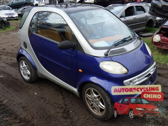 Smart City-Coupé 0.6 Turbo i.c. Smart&Pulse Épave (1999, Gris)