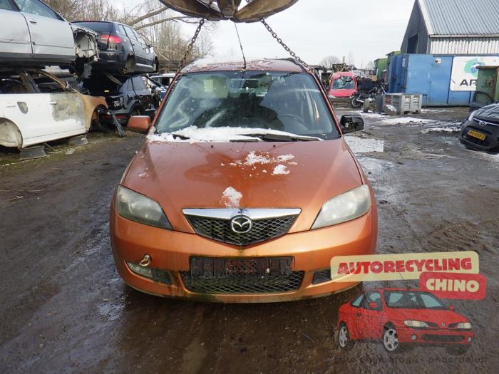 Mazda 2 1.4 16V Salvage vehicle (2003, Orange)