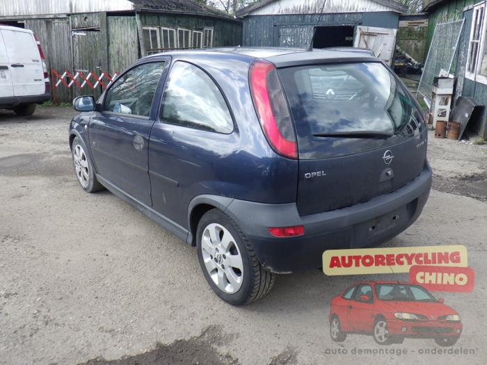 Opel Corsa C 1.4 16V Salvage vehicle (2002, Blue)