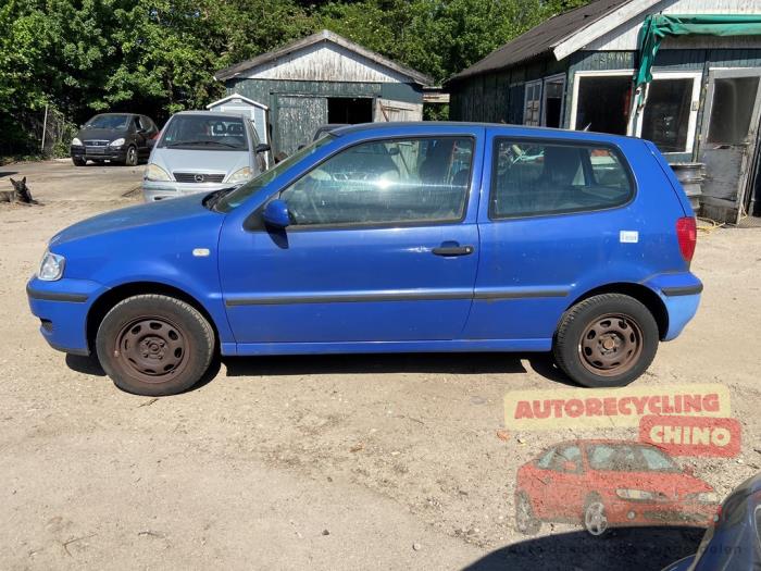 Volkswagen Polo III 1.4 Salvage vehicle (2000, Blue)