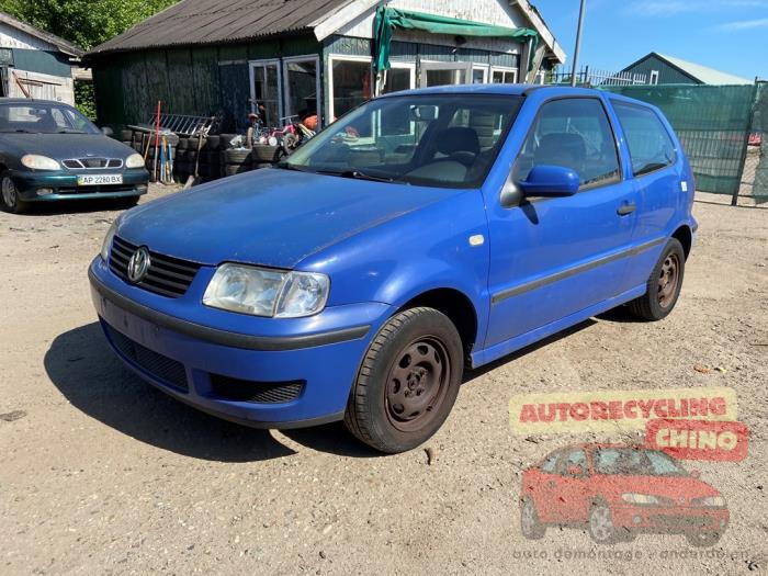 Volkswagen Polo III 1.4 Salvage vehicle (2000, Blue)